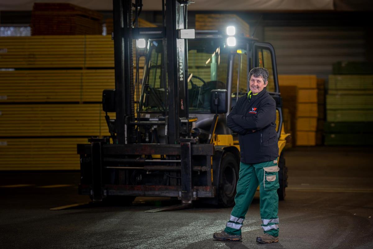 Forklift Operator - Career - Wood & Energy - Timber & renewable energies
